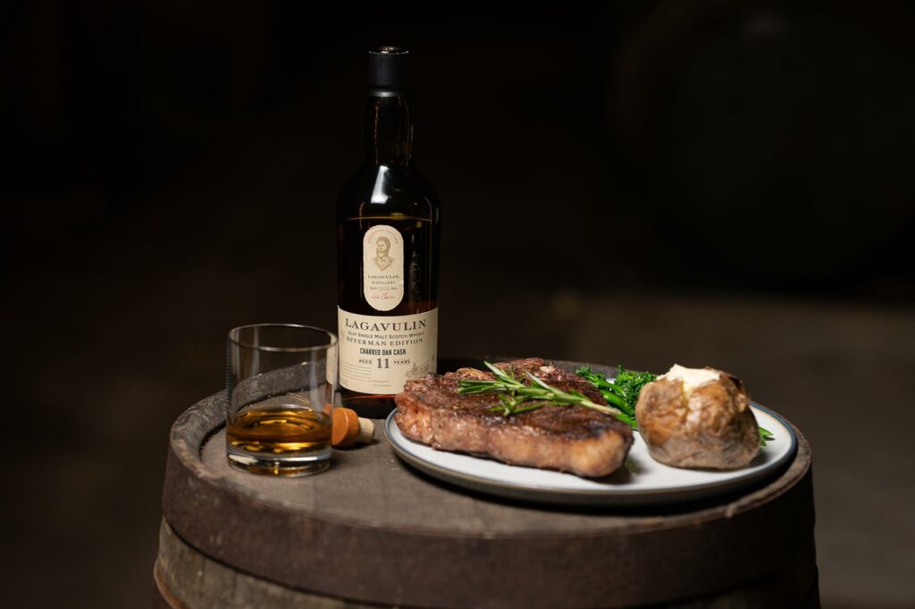 Neu: Lagavulin Offerman Edition - Charred Oak Cask (mit 3min Video ...