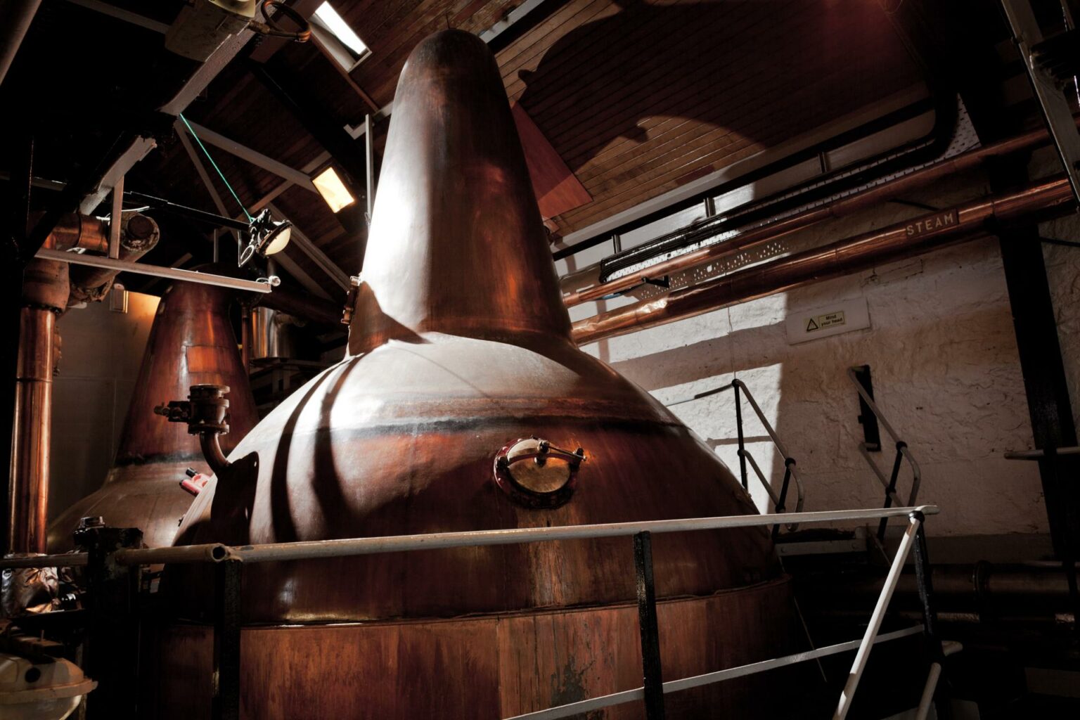 Exklusiv: Video-Rundgang durch Balblair mit Distillery Manager John ...