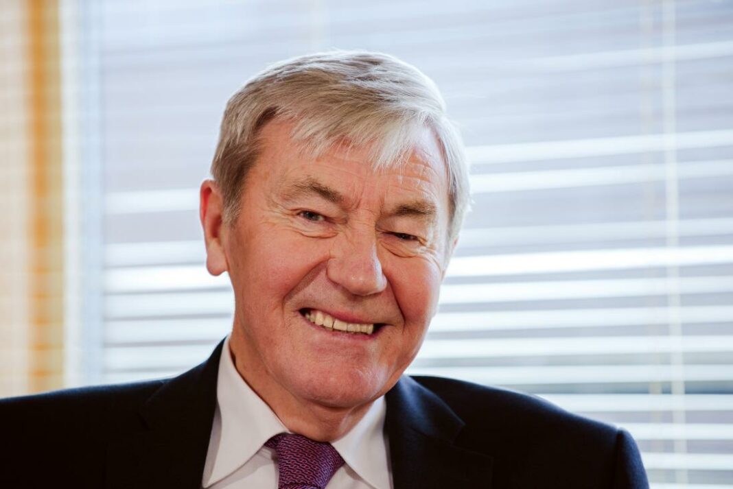 Sir Ian Good CBE im Alter von 80 Jahren verstorben - WhiskyExperts
