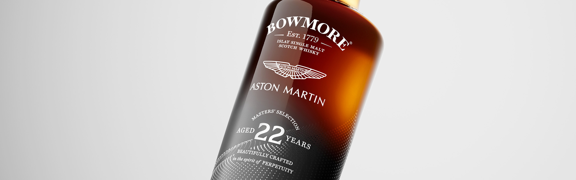 Bowmore und Aston Martin: Eine starke Partnerschaft - WhiskyExperts